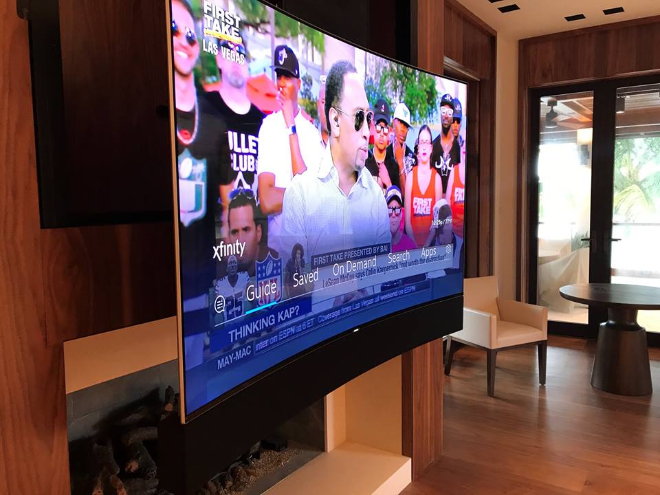 Definitive Electronics - Jupiter | Retail - Electronics